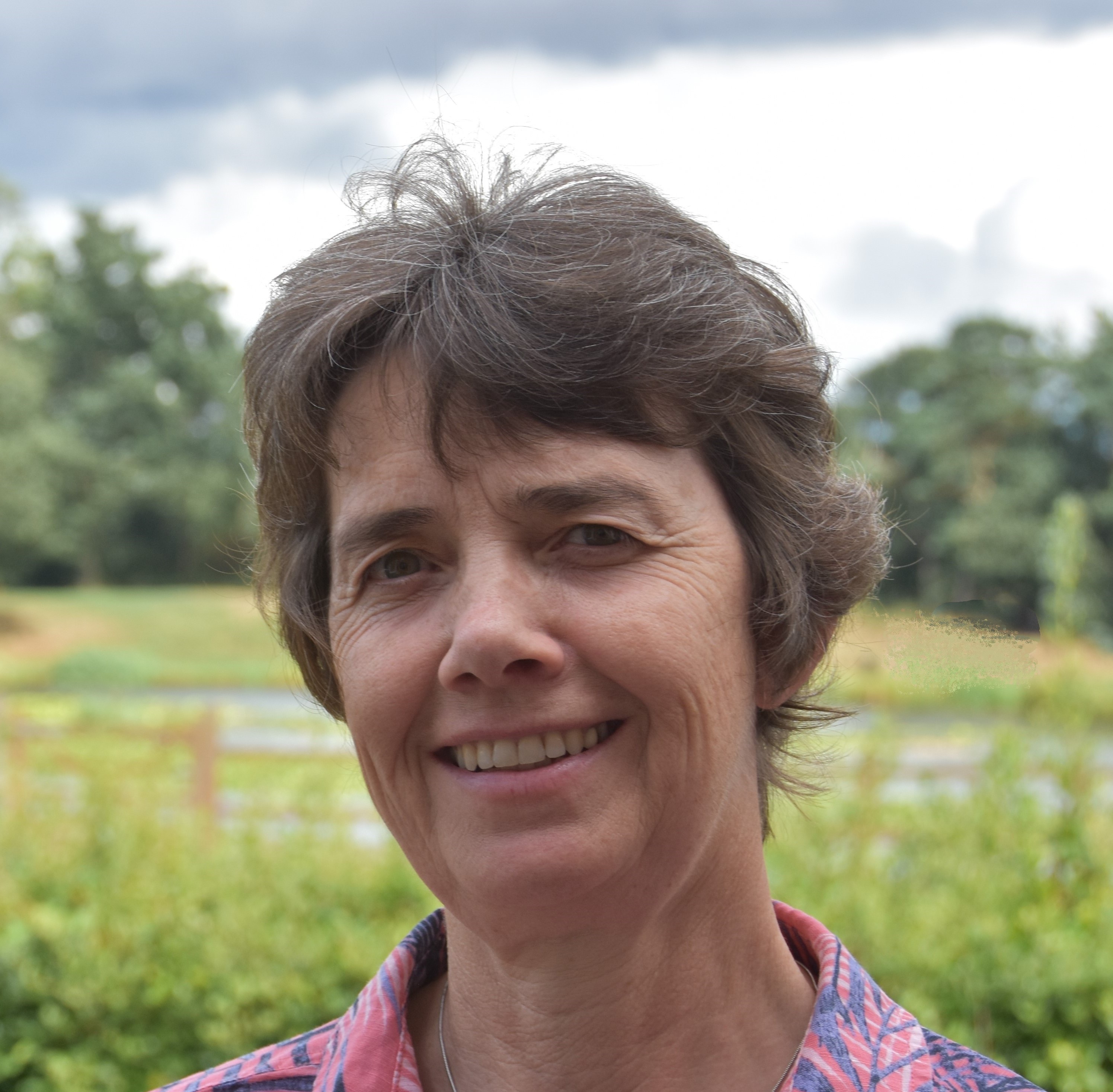 Fay Bradley's Instagram, Twitter & Facebook on IDCrawl